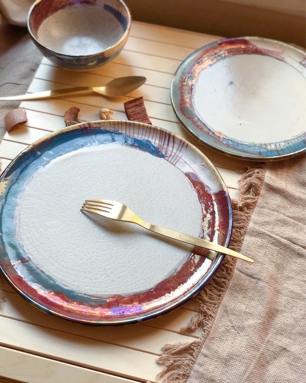 Abstract Blonde Dinner Plate - DECOBATE