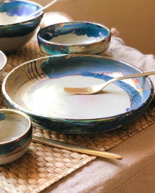 Abstract Blonde Dinner Set - Decobate